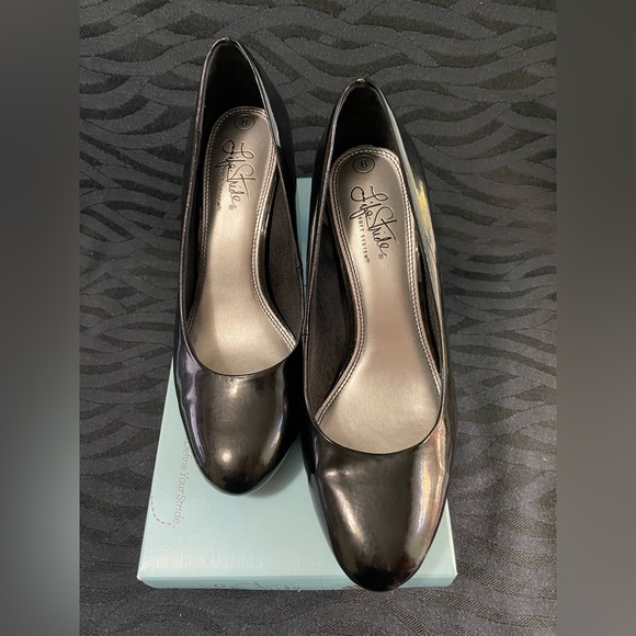 Life Stride | Shoes | Life Stride Soft System Pumps | Poshmark